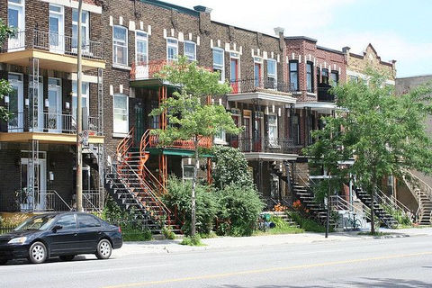 Visitor's Guide to Exploring Montreal's Little Italy