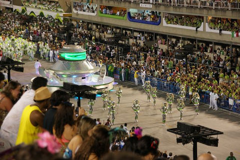 Sambadrome and the Rio Carnival Parades - TourbyTransit