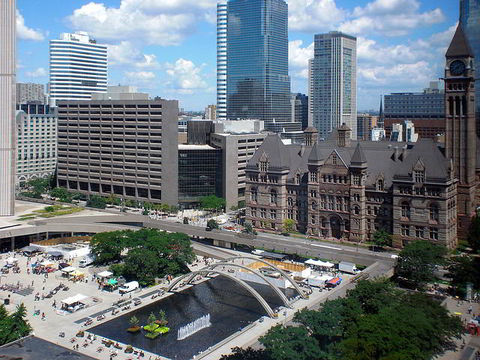 Toronto's Old and New City Hall and Nathan Phillips Square